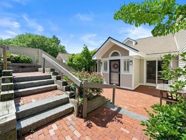 Algonquin Rd Unit,newton, Condo For Sale