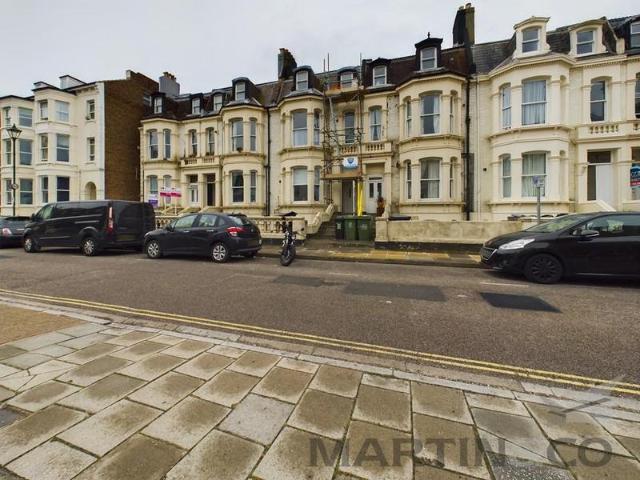 Alhambra Road, Southsea 1 bed flat to rent £725 pcm £167 pw