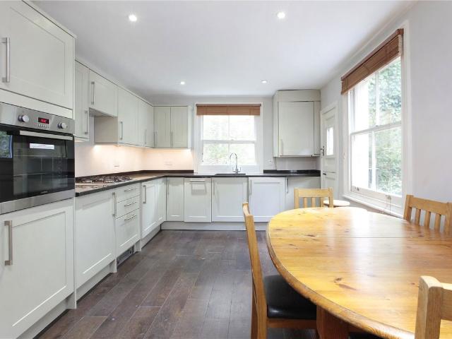 Aliwal Road, Battersea SW11, 2 bed flat to rent, £3,250 pcm | PrimeLocation