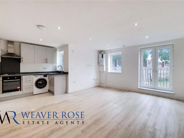 Alizah Court, Rosewood Avenue, Greenford, Middlesex UB6, 1 bed flat to rent, £1,650 pcm | PrimeLocation