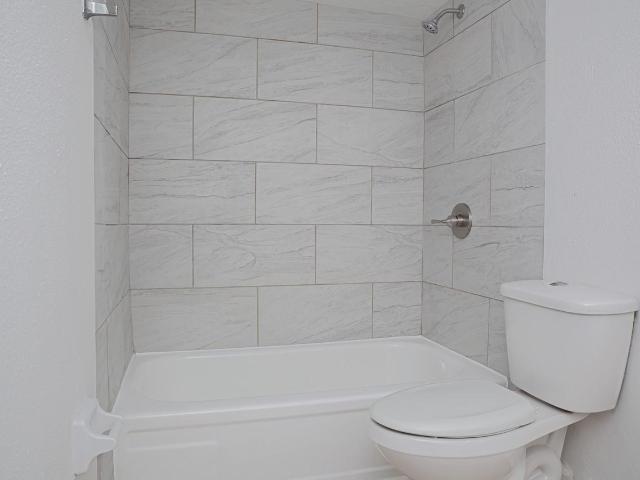 Alice Street Apartments 3 Bedroom Apartment for Rent at 3603 Alice St, Houston, TX 77021 OST South Union
