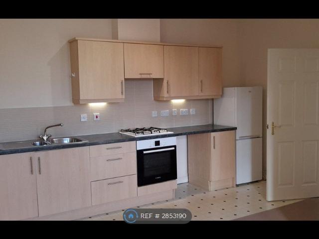 Alicia Close, Swindon Wiltshire SN25, 2 bed flat to rent, £950 pcm | PrimeLocation