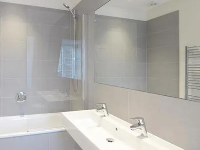 Alicia, King Street, London, W6 0TH, United Kingdom | 2 bed apartment for rent #79421810 | Rentberry