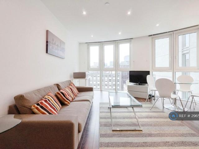 Alie Street, London, E1 2 bed flat to rent £3,500 pcm £808 pw