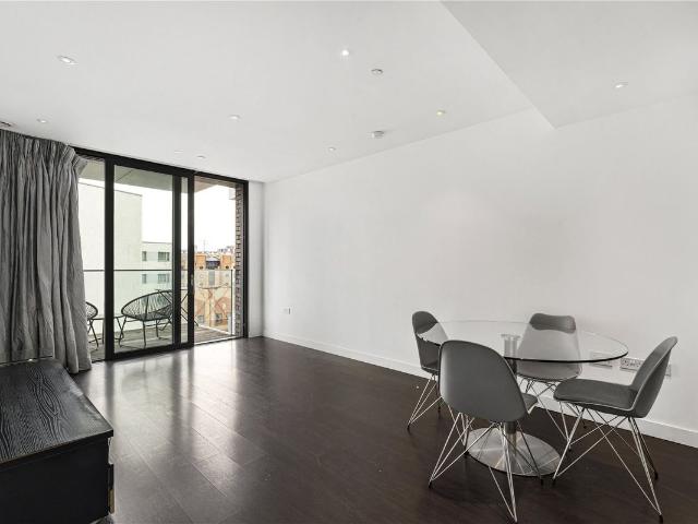 Alie Street, London E1, 2 bed flat to rent, £4,200 pcm | PrimeLocation