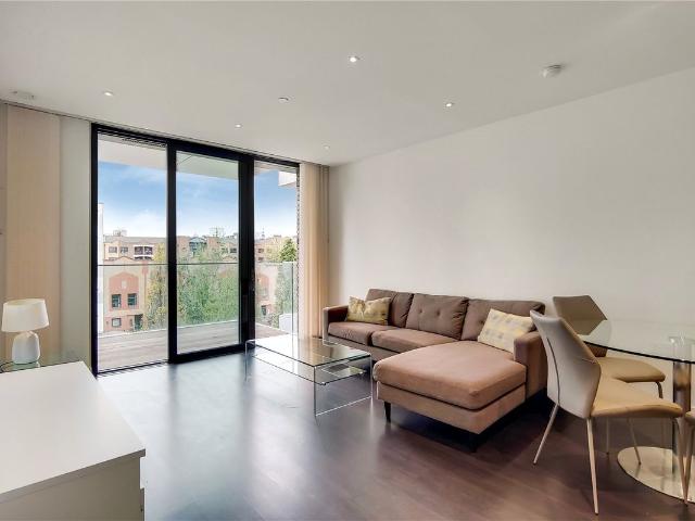 Alie Street, London E1, 2 bed flat to rent, £4,200 pcm | PrimeLocation