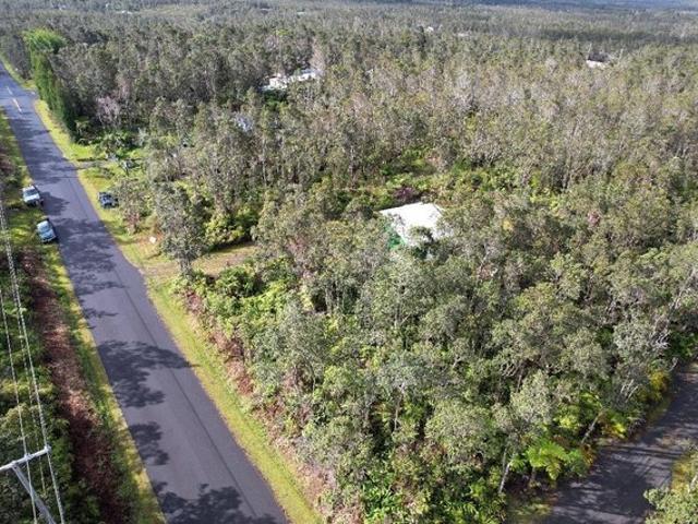 Alii Anela St, Volcano, HI 96785