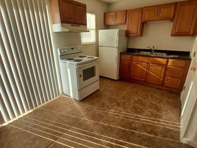 Alington Townhomes 2 Bedroom Apartment for Rent at 509 Potomac Dr, Arnold, MO 63010 Arnold