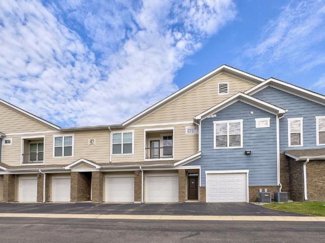 Alinium at Zionsville 2 Bedroom Apartment for Rent at 7145 Anderson Dr, Zionsville, IN 46077