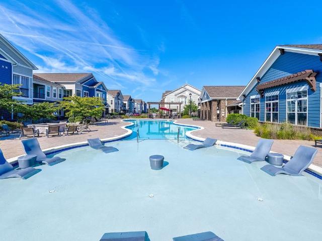 Alinium at Zionsville 2 Bedroom Apartment for Rent at 7145 Anderson Dr, Zionsville, IN 46077