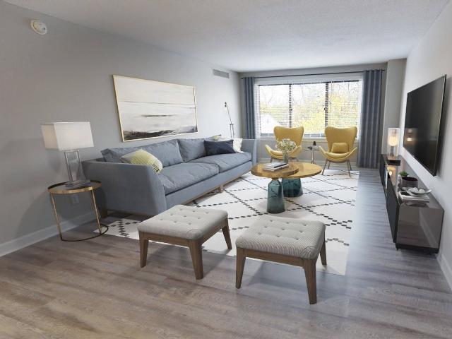 Alister Arlington Ridge 1 Bedroom Apartment for Rent at 2400 S Glebe Rd, Arlington, VA 22206 Nauck