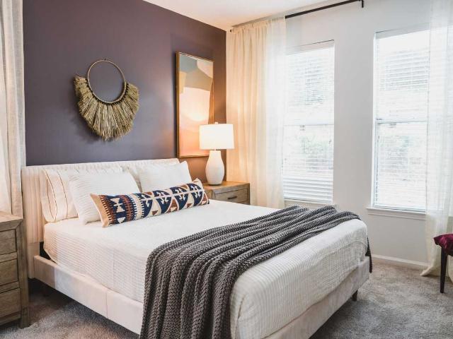 Alister Lake Lynn 1 Bedroom Apartment for Rent at 6421 Campus Dr, Raleigh, NC 27613