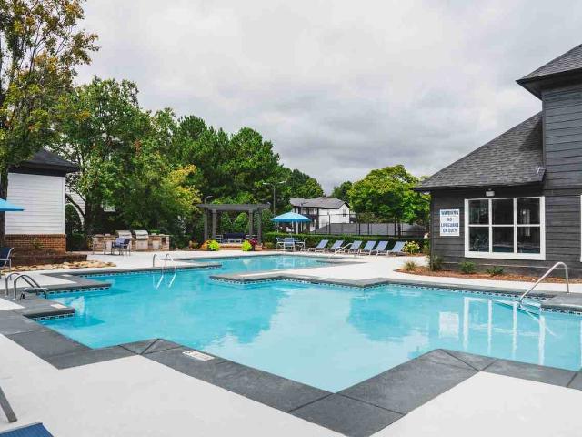 Alister Lake Lynn 1 Bedroom Apartment for Rent at 6421 Campus Dr, Raleigh, NC 27613