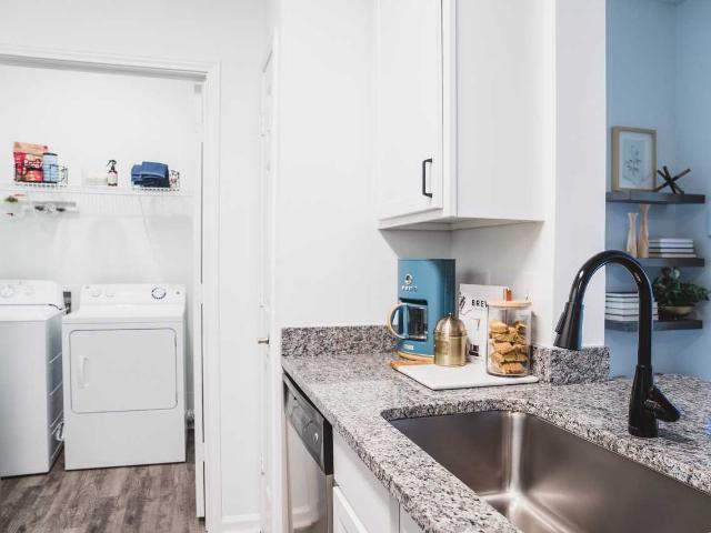 Alister Lake Lynn 2 Bedroom Apartment for Rent at 6421 Campus Dr, Raleigh, NC 27613