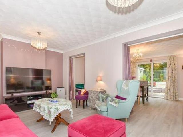Alkham Road, Vinters Park, 3 Bedroom Semi detached