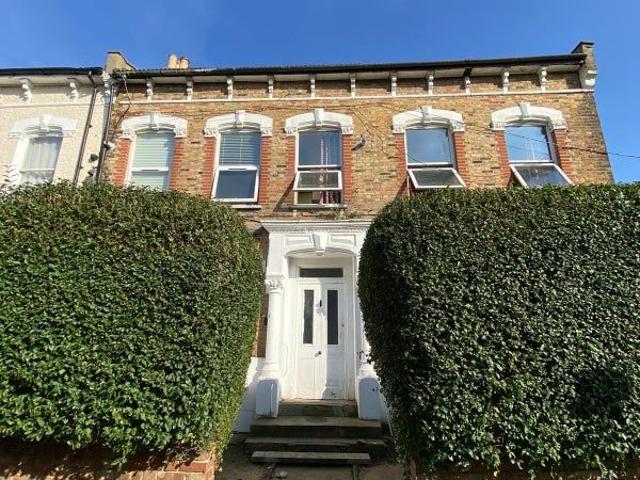 Alkham Road, London N16, Studio to rent, £1,250 pcm | PrimeLocation