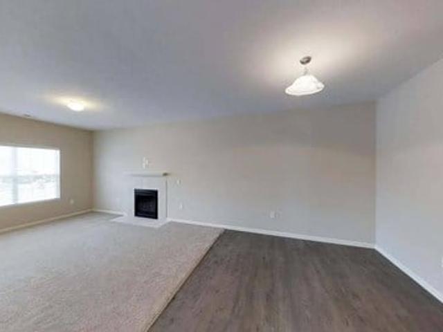 Alkire Woods 7262a 3 Bed 2 Bath