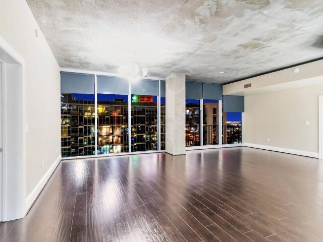 Allure Hermann Park at Med Center 1 Bedroom Apartment for Rent at 5927 Almeda Rd, Houston, TX 77004 MacGregor