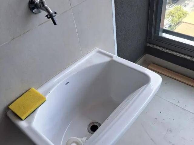 All campo belo apartamento novo, andar alto, vista totalmente livre com 1 suíte e vaga de garagem