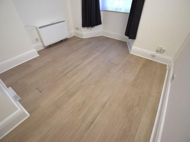 All Bills Included, Ripple Road, Barking IG11, 1 bed flat to rent, £1,400 pcm | PrimeLocation