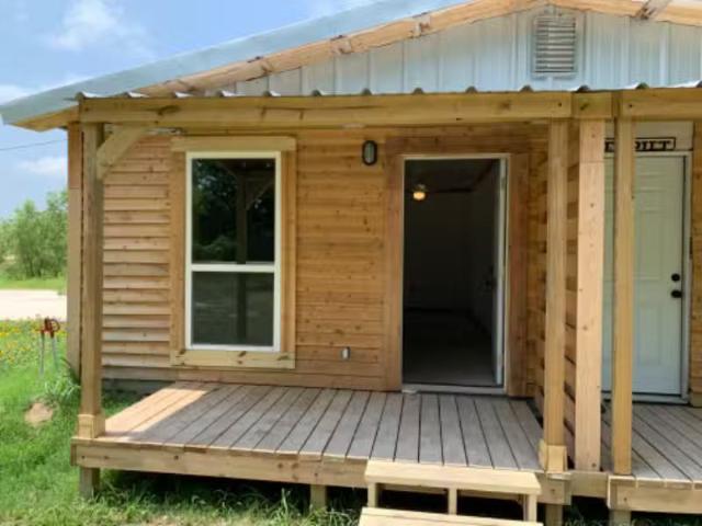 All Bills Paid Tiny Cabin Apartment for Rent 2289 Cr