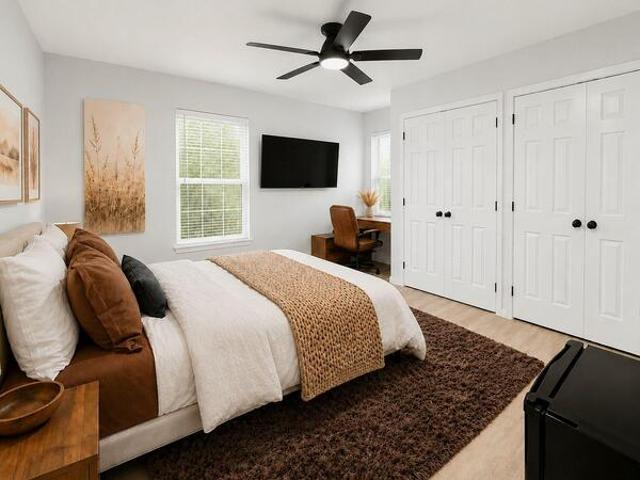All Inclusive Furnished Rooms – Clean, Quiet, On Site Washer & Dryer, Move In Ready!