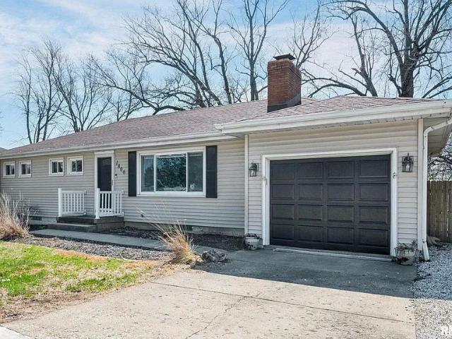 All inclusive room Quiet Peoria house — zero bills