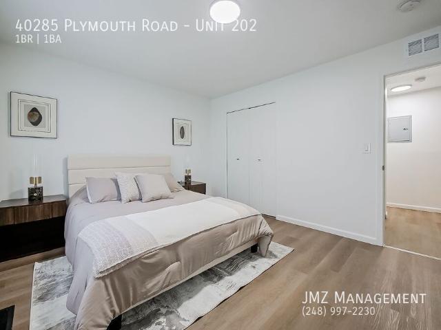 All New Luxury Living In Plymouth
