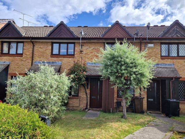 All Saints Close, Wokingham RG40, 2 bed terraced house to rent, £1,450 pcm | PrimeLocation