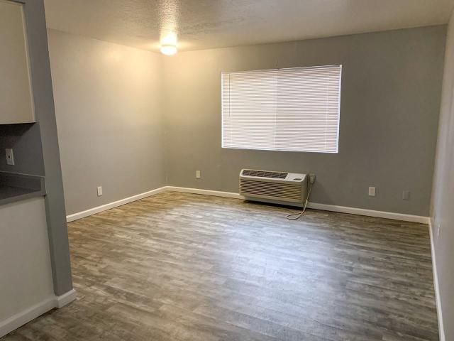ALL UTILITIES INCLUDED $815 1 Bedroom Apartment for Rent at 1001 Madeira Dr Se, Albuquerque, NM 87108 South San Pedro