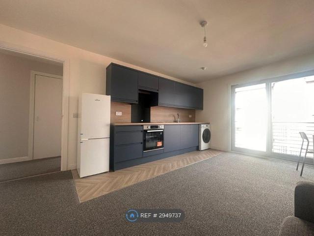 Allan Lane, Dundee DD1, 3 bed flat to rent, £1,200 pcm | PrimeLocation