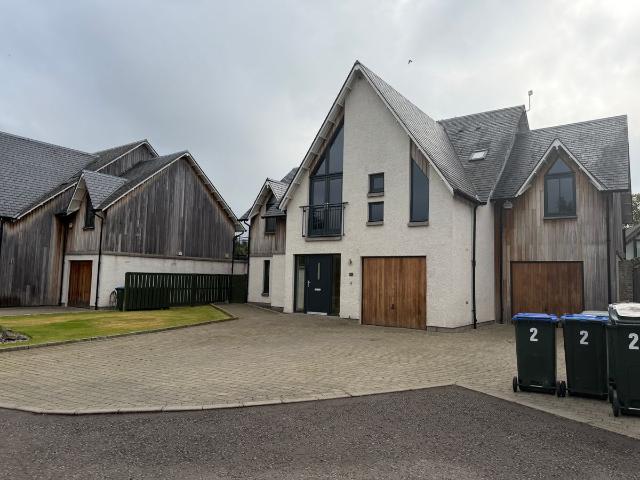 Allanfield, Auchterarder PH3, 5 bed property to rent, £2,700 pcm | PrimeLocation