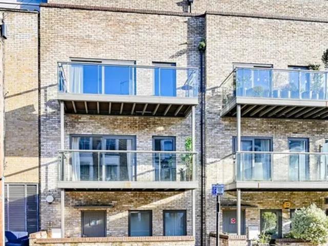 Allcroft Road, London, NW5 4NE, United Kingdom | 2 bed apartment for rent #167492697 | Rentberry