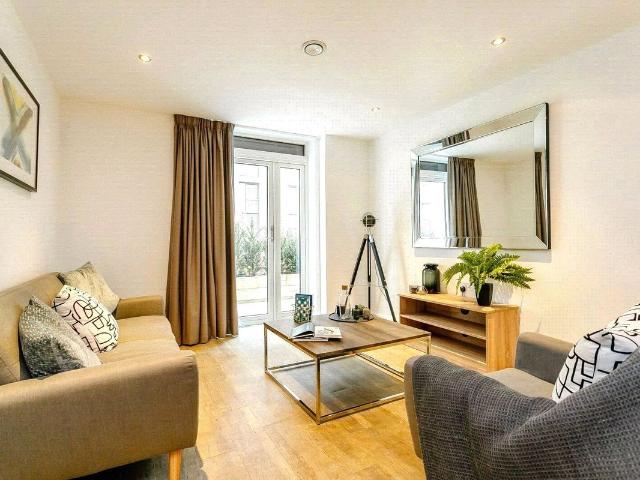 Allegro, 2 Exchange Square, The Priory Queensway, Birmingham, West Midlands B4, 2 bed flat to rent, £1,350 pcm | PrimeLocation