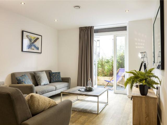 Allegro, 3 Exchnage Square, The Priory Queensway, Birmingham, West Midlands B4, 2 bed flat to rent, £1,250 pcm | PrimeLocation