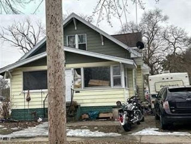 Allen Ave