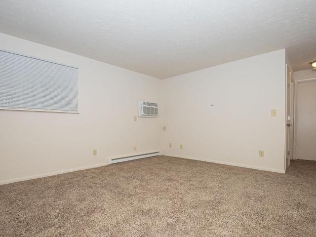 Allen Creek 1 Bedroom Apartment for Rent at 2600 Peoples Ct, Burlington, KY 41005