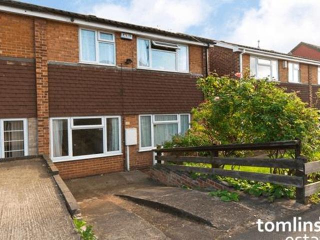 Allen Field Court, Park Road, 5 Bedroom Semi detached