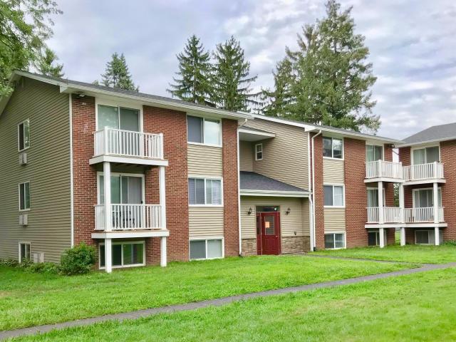 Allen Meadows Apartments