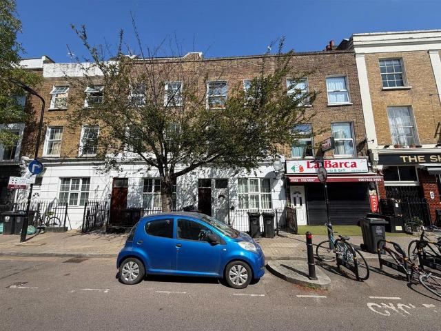 Allen Road, London 1 bed flat to rent £1,600 pcm £369 pw