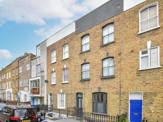 Allen Road, London N16, 1 bed flat to rent, £1,995 pcm | PrimeLocation