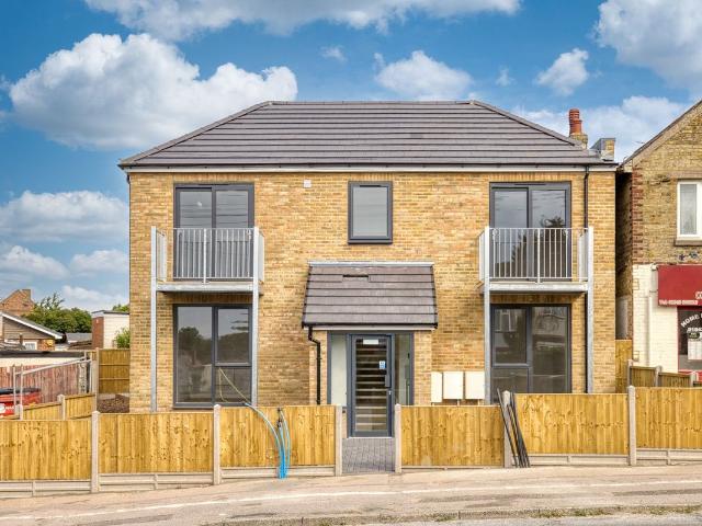 Allenby Road, Ramsgate, Kent CT12, 1 bed flat to rent, £1,000 pcm | PrimeLocation