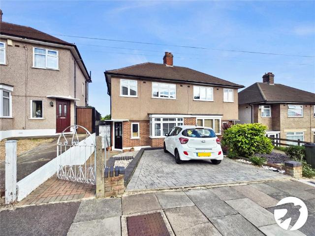 Allenswood Road, London, SE9 3 bed semi detached house to rent £2,250 pcm £519 pw