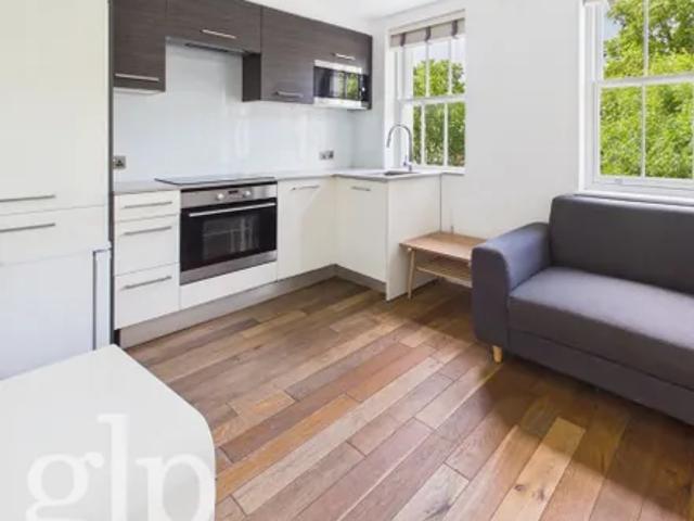 Alleyn Court, 123 127 Alleyn Court, London, W2 2RZ, United Kingdom | 1 bed apartment for rent #167864220 | Rentberry
