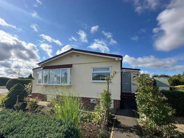 Allington Gardens, Allington, 2 Bedroom Park