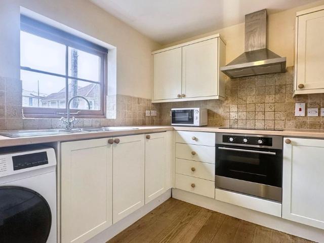 Allington Road, Bristol BS3, 3 bed flat to rent, £1,950 pcm | PrimeLocation