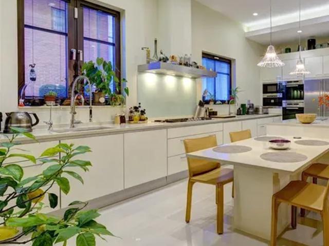 Allingham Court, 44 The Bishops Avenue, London, N2 0BD, United Kingdom | 3 bed apartment for rent #159287572 | Rentberry