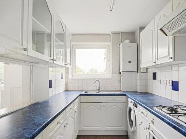 Allison Close, Greenwich, 2 Bedroom Flat