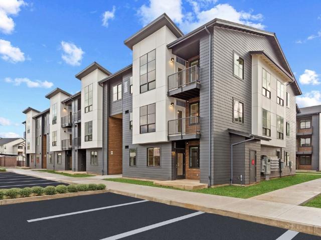 Allison Summit 2 Bedroom Apartment for Rent at 398 Stacy Allison Way, Woodburn, OR 97071