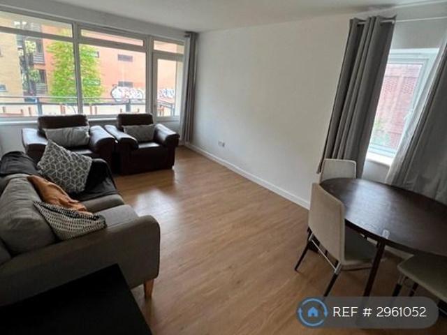 Allport House, London, SE5 2 bed flat to rent £2,200 pcm £508 pw
